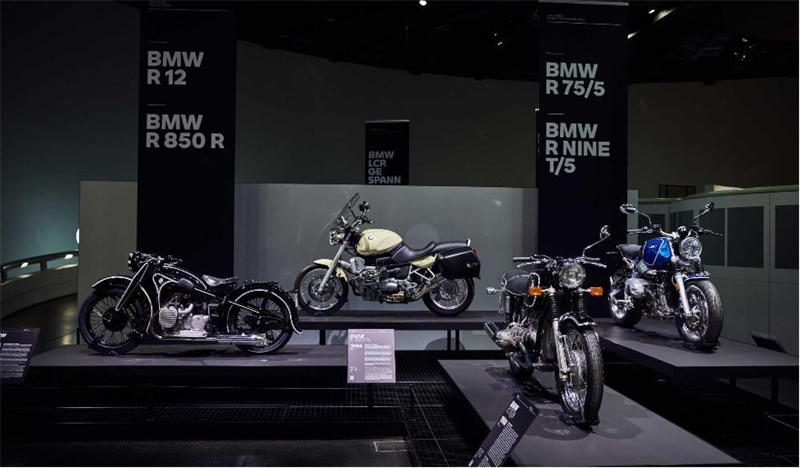 Jubiläumsausstellung im BMW Museum und zwei neue Modelle im Anmarsch